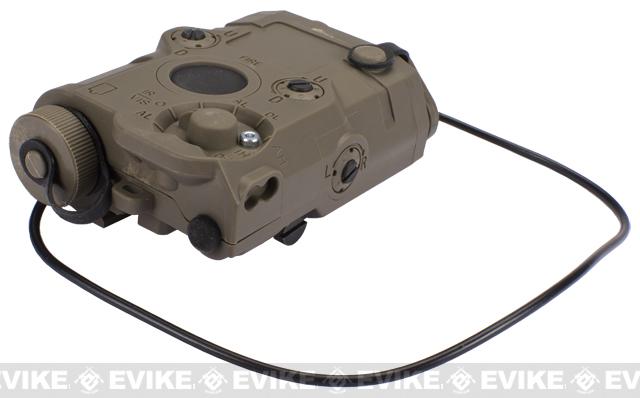 Matrix PEQ-15 Battery Box w/ Laser System for Airsoft AEG - Dark Earth ...