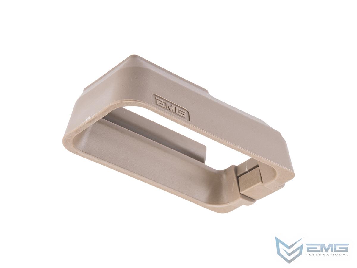 EMG Lancer Systems Adaptive Magwell for M4 Airsoft Rifles (Color: Dark ...