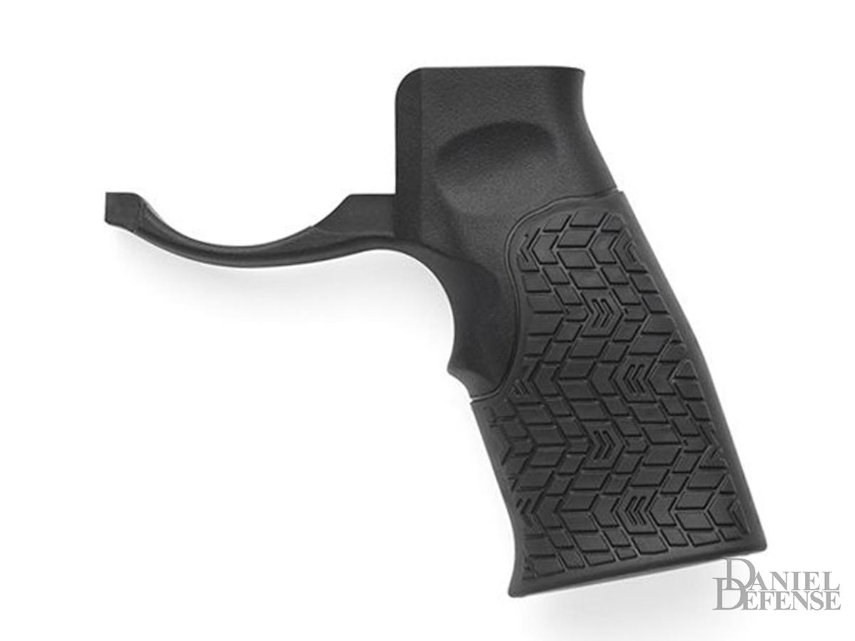 Daniel Defense Pistol Grip w/ Integrated Trigger Guard for AR Rifles ...