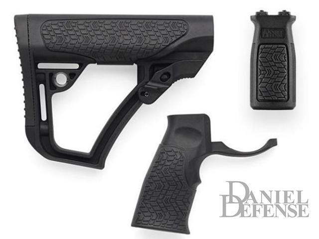 Daniel Defense Buttstock, Pistol Grip, & Vertical Foregrip AR-15 Furniture Combo (Color: Black ...