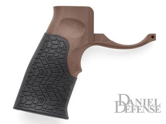 Daniel Defense Buttstock, Pistol Grip, & Vertical Foregrip AR-15 ...