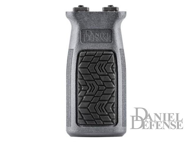 Daniel Defense Buttstock, Pistol Grip, & Vertical Foregrip AR-15 Furniture Combo (Color: Tornado ...