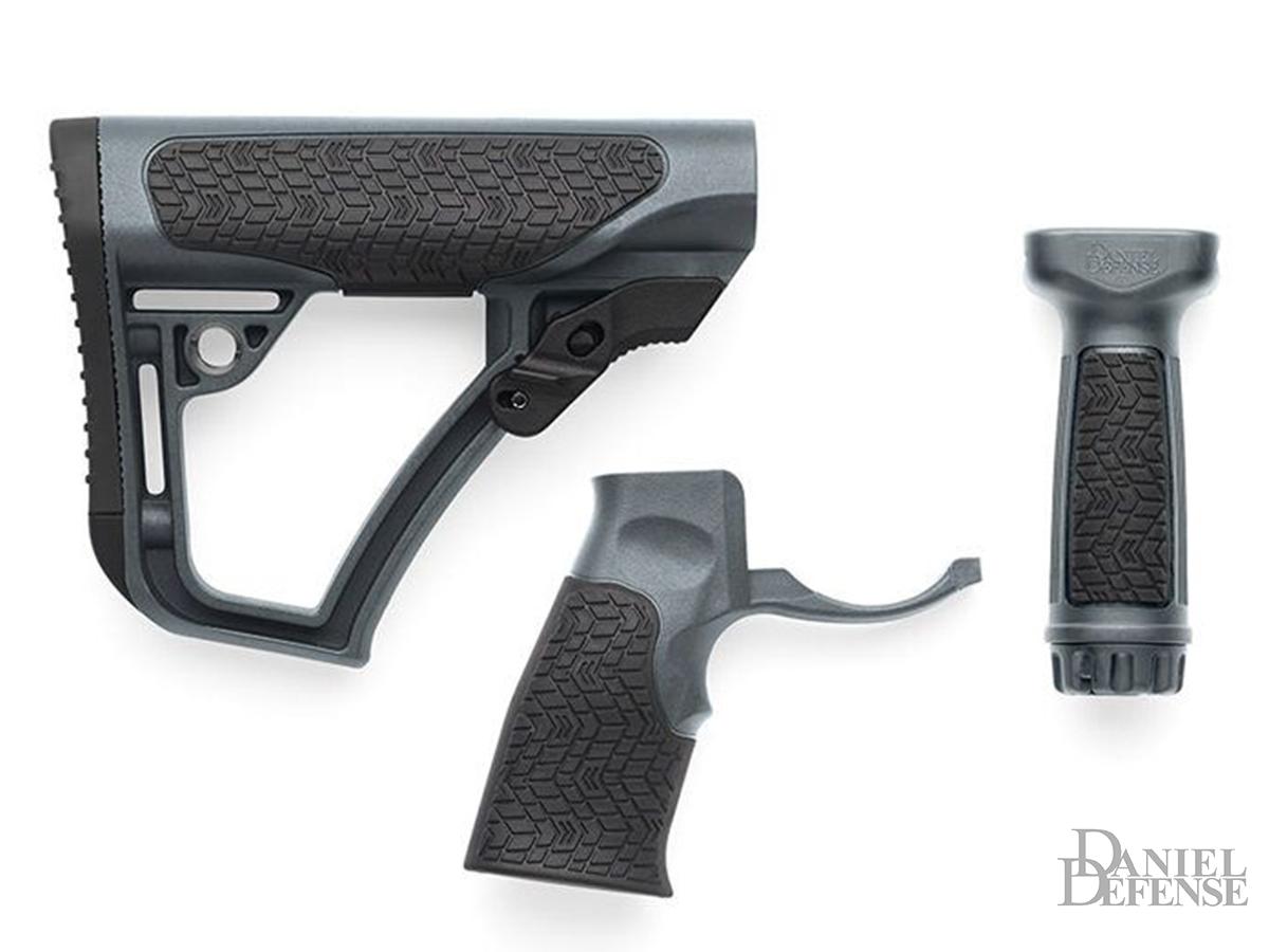 Daniel Defense Collapsible Buttstock, Pistol Grip & Vertical Foregrip ...