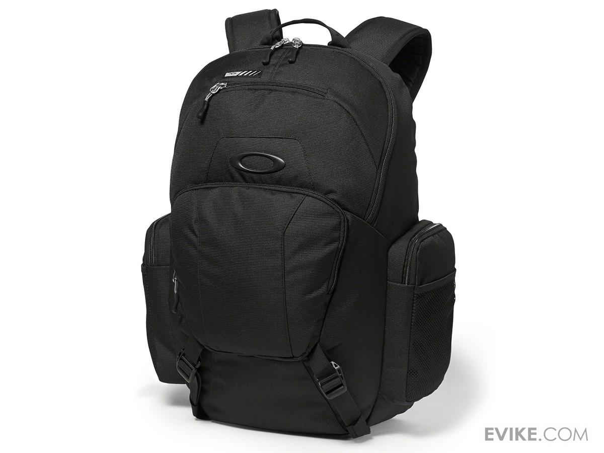 Oakley Blade Wet / Dry 30 Backpack (Color: Jet Black), Tactical Gear ...