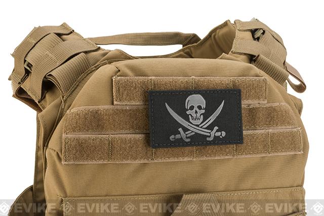 Griffon Industries Hook & Loop IR Jolly Roger Patch - Black | Evike.com
