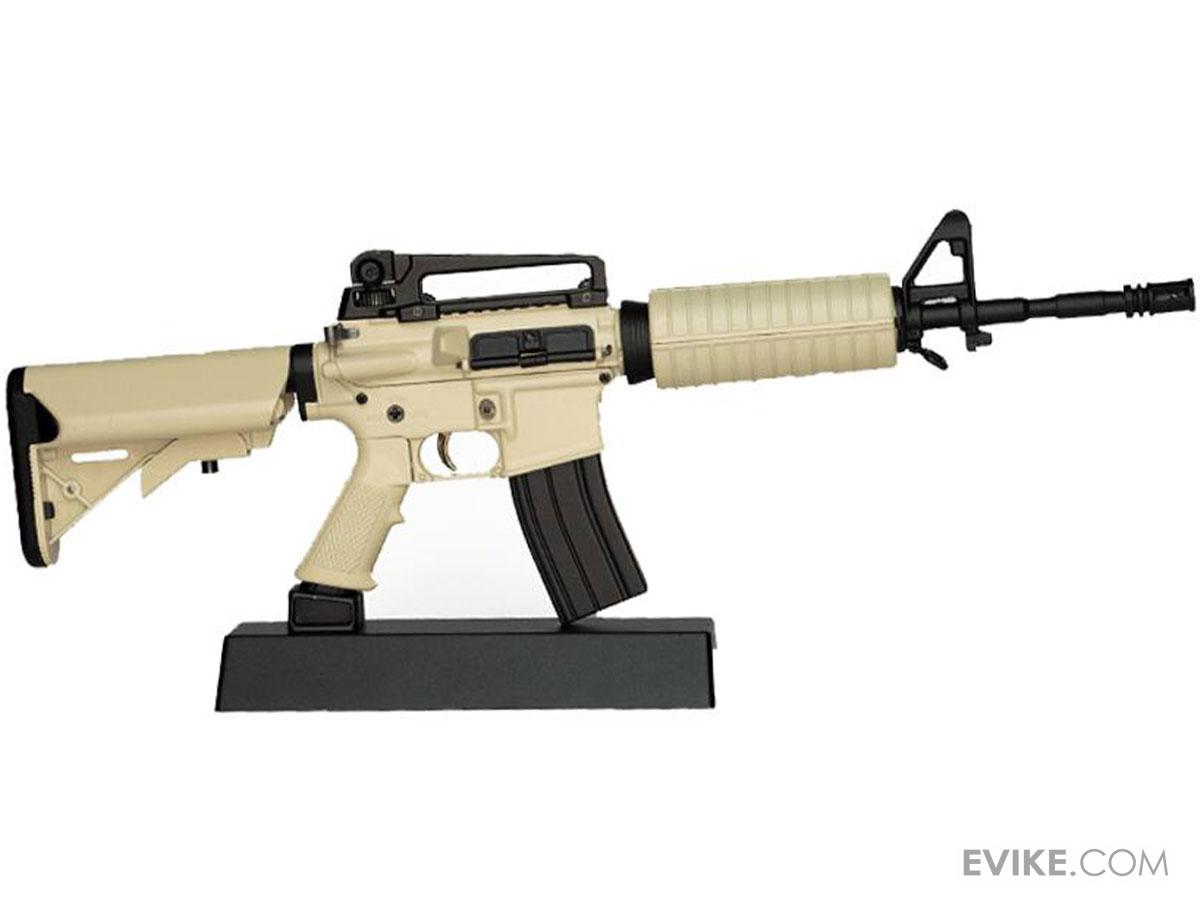 GoatGuns 1:3 Scale Die-Cast Model (Model: AR-15 / Flat Dark Earth ...