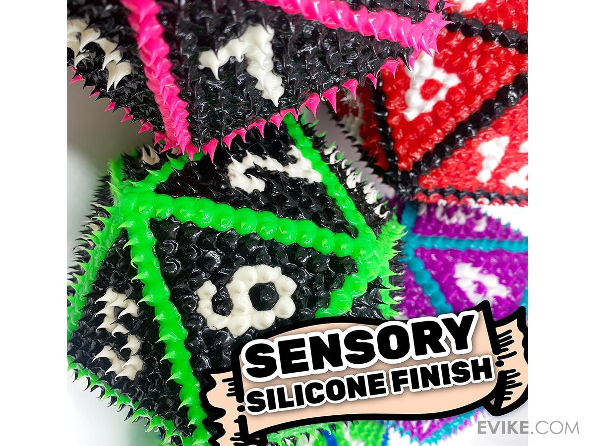 KESS Giant Drop Dot D20 Die (Color: Jungle Pool), MORE, Collectibles ...