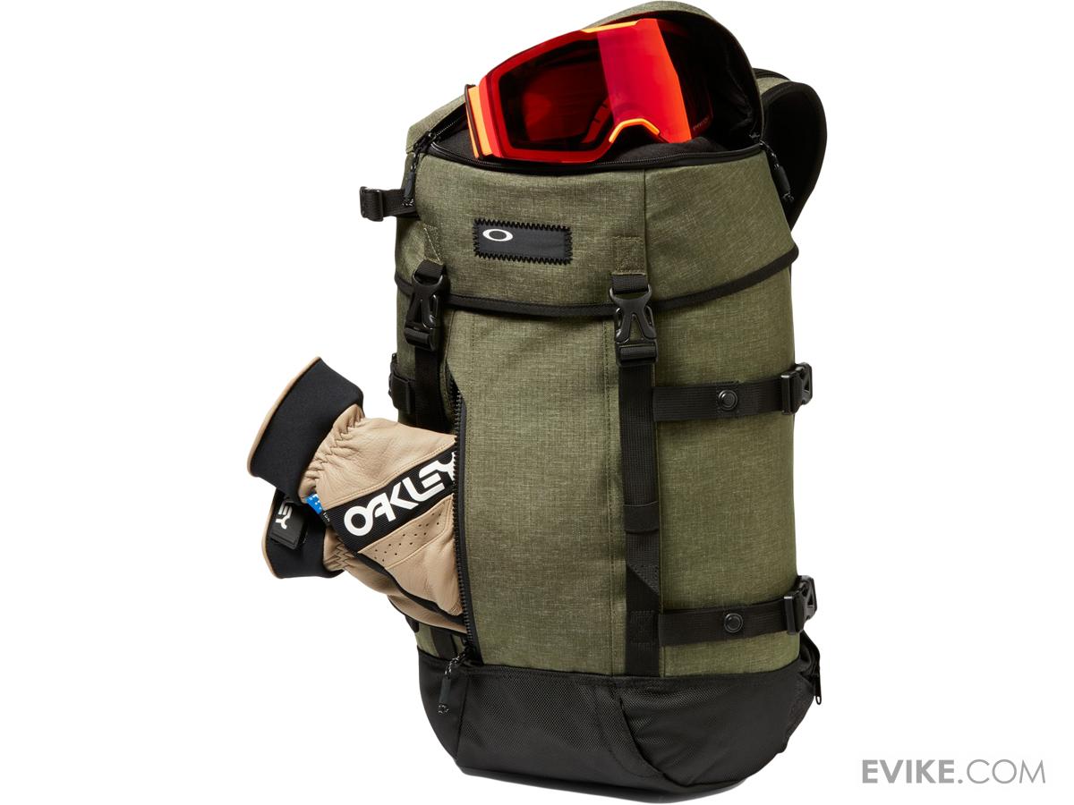 Oakley Guntower Backpack (Color: Dark Brush), Tactical Gear/Apparel ...