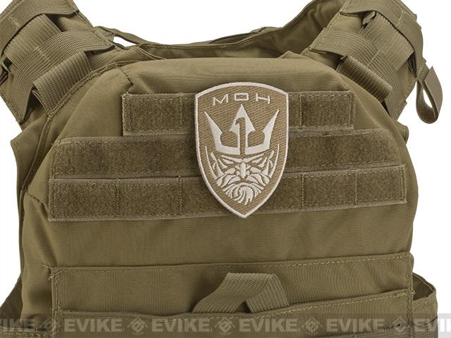 MOH Embroidered Morale Patch (Style: King / Tan), Tactical Gear/Apparel ...