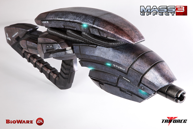 z TriForce Limited Edition Mass Effect 3: Geth Pulse Rifle Full Scale ...