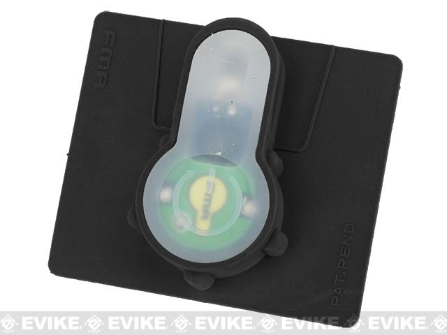 FMA Tactical IFF LED S-Lite Light Patch (Color: Green Strobe/Black Case ...