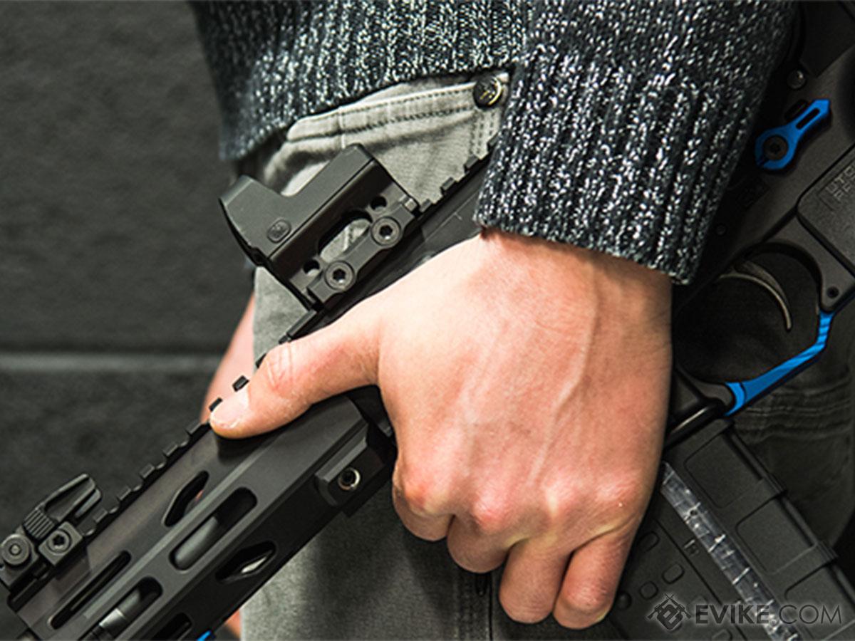 UTG OP3 Compact Reflex Sight with 4 MOA Single Dot (Type: Red Dot ...