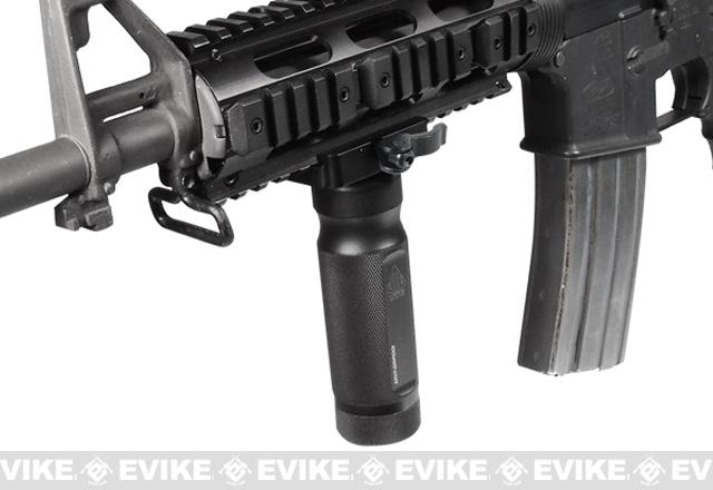 UTG MS QD Lever Lock Combat Quality Metal Foregrip, Accessories & Parts ...